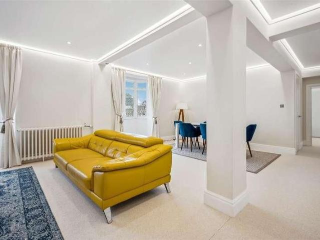 Latymer Court, Hammersmith Road, London, W6