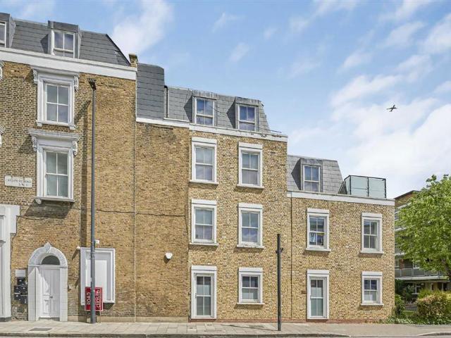 Latchmere Road, London SW11 1 bed flat to rent £2,000 pcm £462 pw