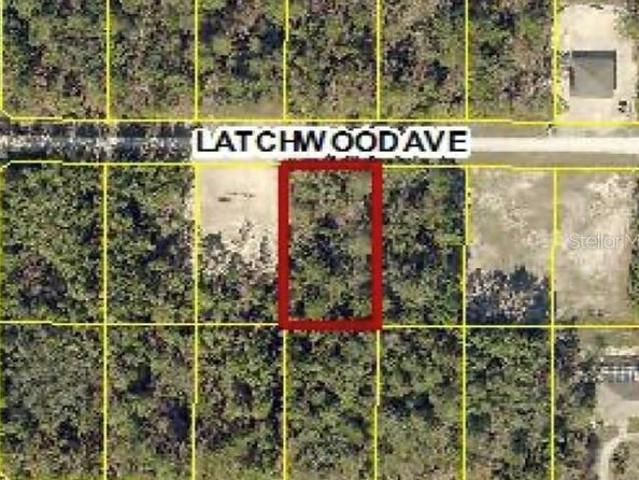 Latchwood Ave, Weeki Wachee, FL 34614
