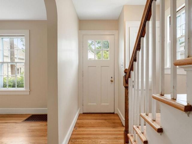 Latham Ct, Burlington, Home For Sale