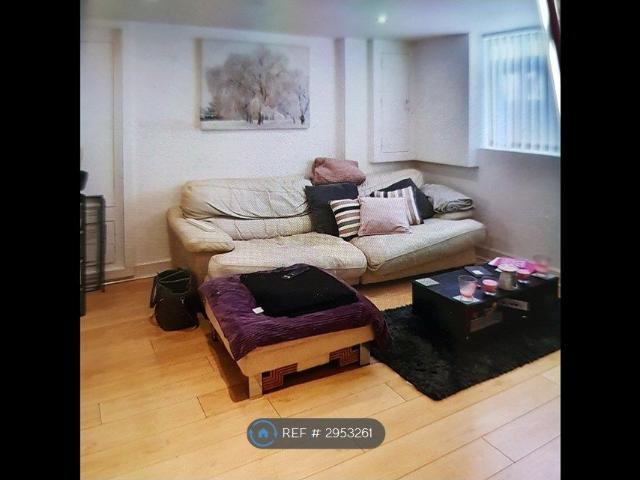 Latham Street, Preston, Lancashire PR1, 1 bed flat to rent, £595 pcm | PrimeLocation