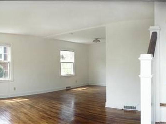 Latham Park Manor 2 Bedroom Apartment for Rent at 1000 Hill St, Greensboro, NC 27408