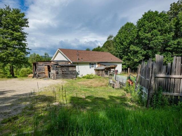 Latham Rd, Home For Sale