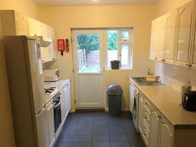 Lathom Road, Manchester, M20 4NX, United Kingdom | 5 bed duplex for rent #165885035 | Rentberry