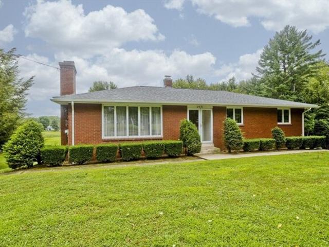 Lathrop St, South Hadley, Home For Sale