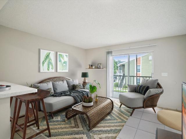 Latigo 27 2 Bedroom Apartment for Rent at 1601 Sw 27th Ave, Ocala, FL 34471