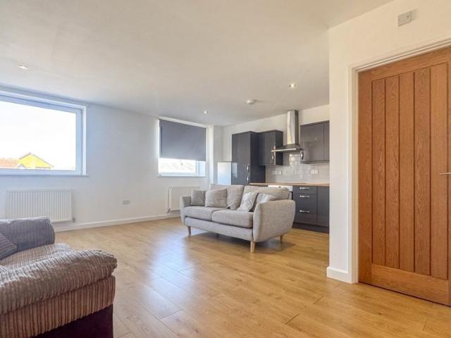 Latimer House, Potters Bar