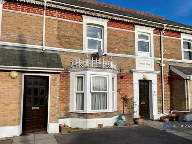 Latimer Road, Bournemouth, 2 Bedroom Flat