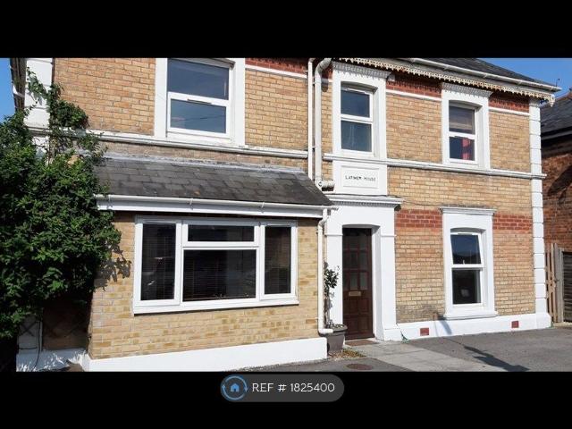 Latimer Road, Bournemouth BH9, 2 bed flat to rent, £1,275 pcm | PrimeLocation