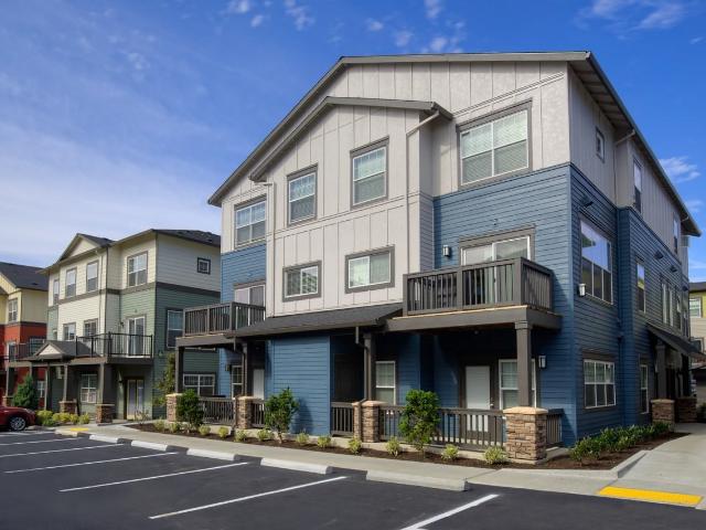 Latitude 1 Bedroom Apartment for Rent at 11282 Se Causey Cir, Milwaukie, OR 97086 Southgate