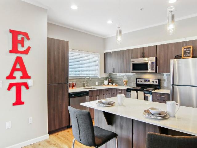 Latitude 2 Bedroom Apartment for Rent at 11282 Se Causey Cir, Milwaukie, OR 97086 Southgate