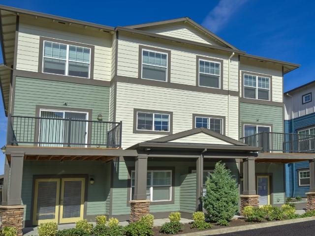 Latitude 2 Bedroom Apartment for Rent at 11282 Se Causey Cir, Milwaukie, OR 97086 Southgate