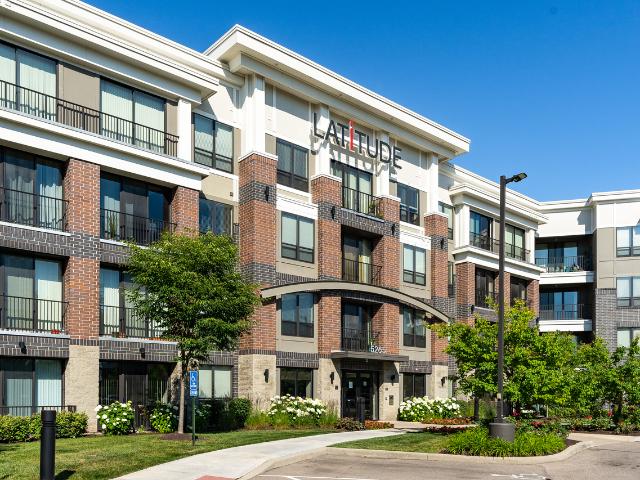 Latitude at Deerfield Crossing 3 Bedroom Apartment for Rent at 5265 Natorp Blvd, Mason, OH 45040