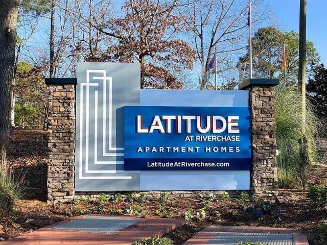 Latitude at Riverchase 2 Bedroom Apartment for Rent at 550 Hampton Park Dr, Hoover, AL 35216