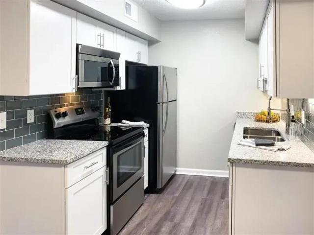 Latitude at Riverchase 3 Bedroom Apartment for Rent at 550 Hampton Park Dr, Hoover, AL 35216