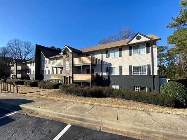 Latitude at Riverchase 4 Bedroom Apartment for Rent at 550 Hampton Park Dr, Hoover, AL 35216