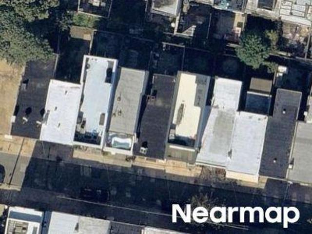 Latona St