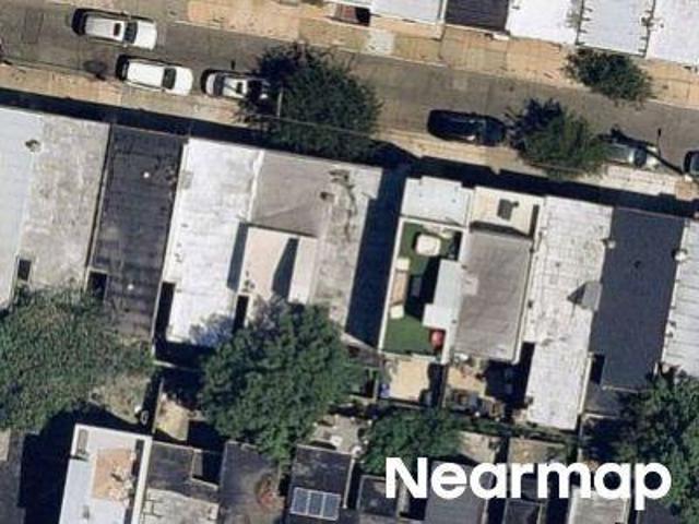 Latona St
