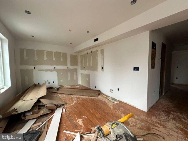 Latona St, Philadelphia, Home For Sale