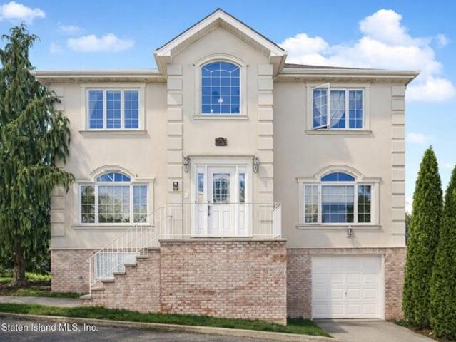 Latourette St, Staten Island, Home For Sale