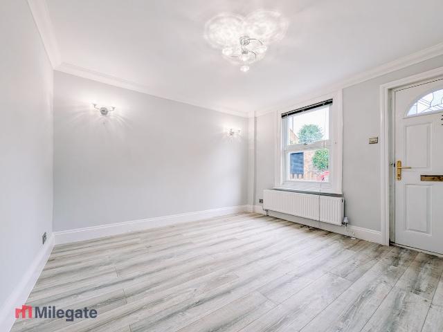 Laud Street, Croydon CR0, 2 bed semi detached house to rent, £1,750 pcm | PrimeLocation