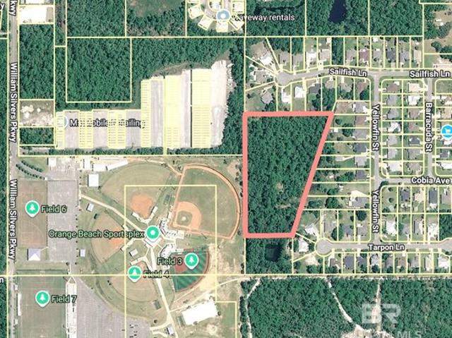 Lauder Ln, Orange Beach, AL 36561