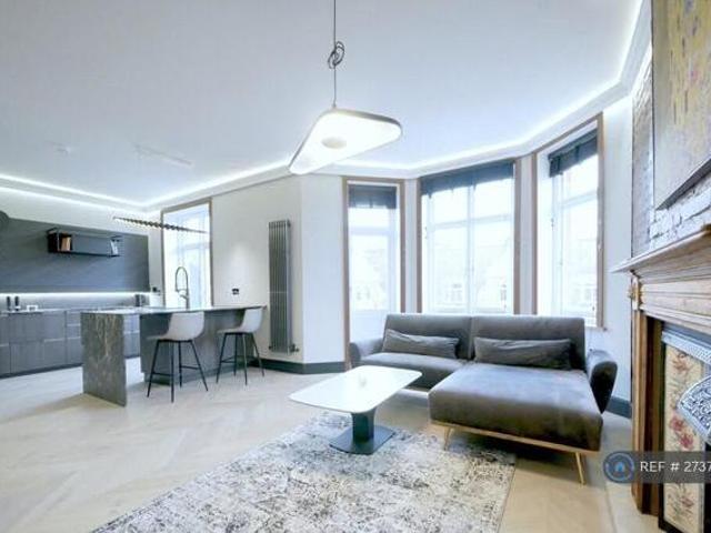 Lauderdale Mansions, London, 3 Bedroom Flat