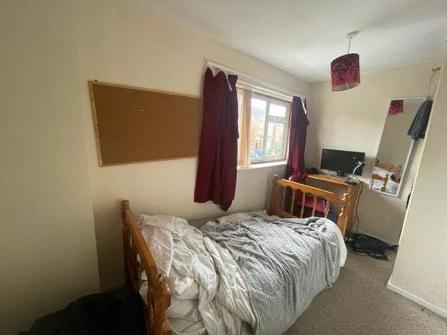 Laugherne Road, Worcester, Worcestershire WR2, 4 bed shared accommodation to rent, £516 pppm | PrimeLocation