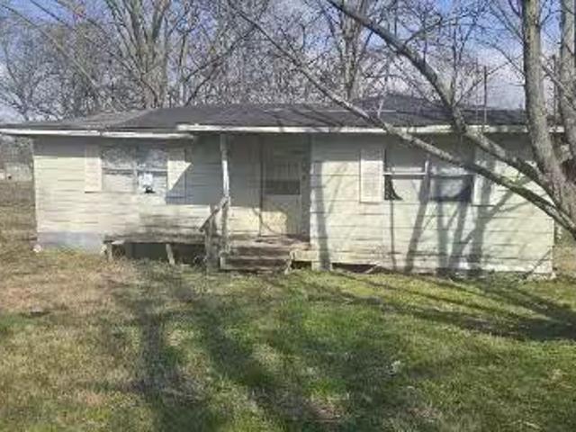 Laughlin Rd