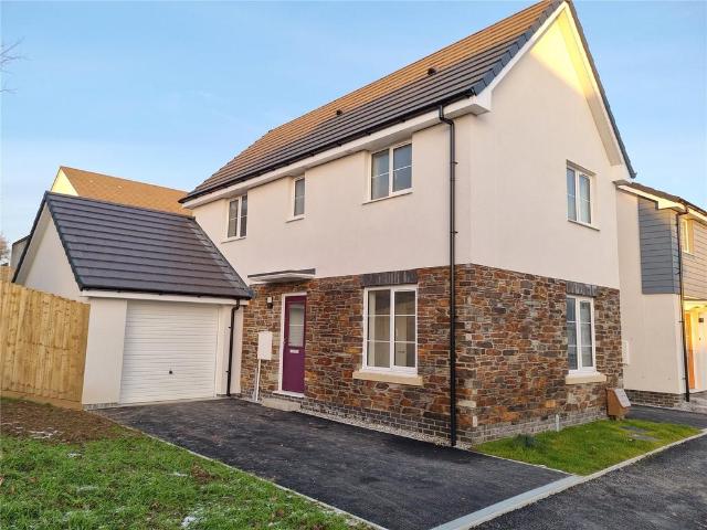 Launceston, Cornwall 3 bed detached house to rent £1,295 pcm £299 pw