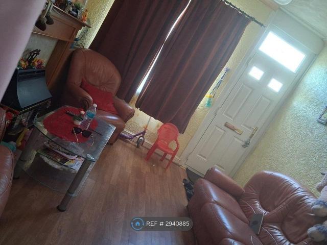 Laundry Road, Smethwick B66, 3 bed terraced house to rent, £1,000 pcm | PrimeLocation