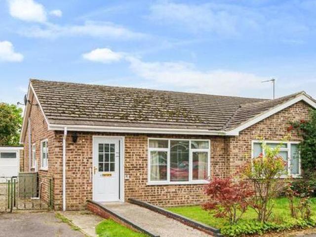 Launton, Oxfordshire, 2 Bedroom Semi detached