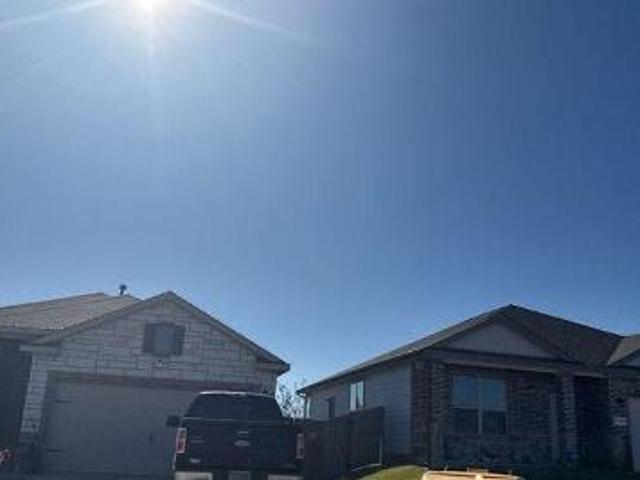Laura Lake Dr