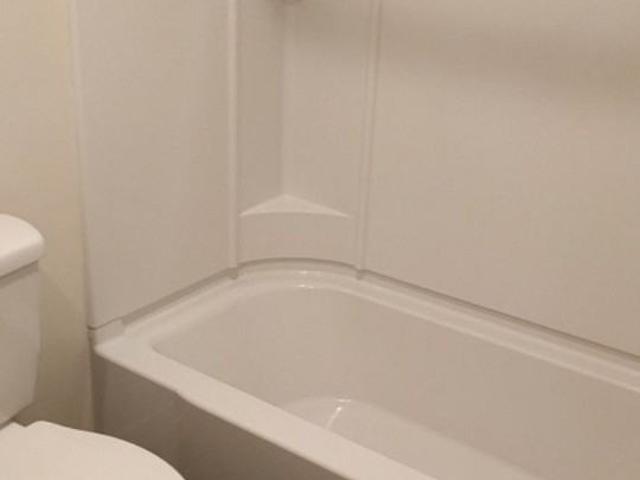 Laurenz Place 1 Bedroom Apartment for Rent at 3001 E Jefferson Blvd, South Bend, IN 46615