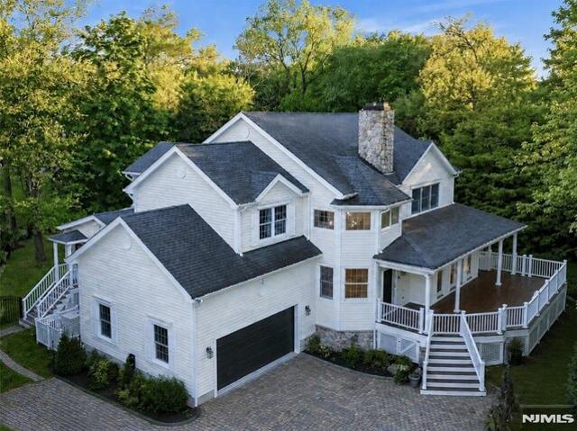 Lauren Pond Ct, Demarest, Home For Sale