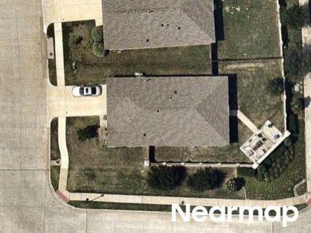 Laurenbrooke Dr