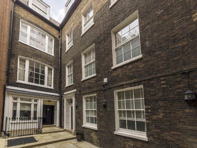 Laurence Pountney Lane, Monument EC4R, 2 bed property to rent, £4,500 pcm | PrimeLocation