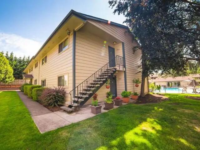 Laurelwood Estates 1 Bedroom Apartment for Rent at 4850 Sw Laurelwood Ave, Raleigh Hills, OR 97225 Raleigh Hills
