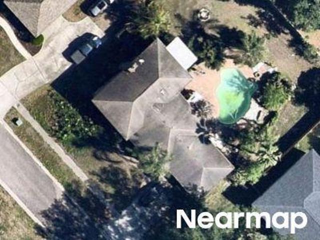 Laurelwood Ln
