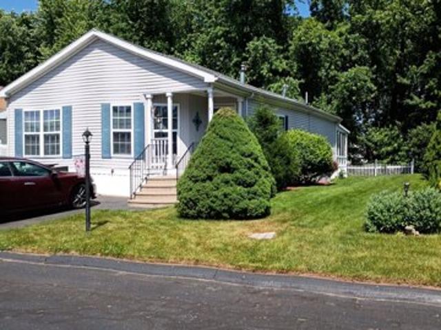 Laurel Cir, East Windsor, Property For Sale