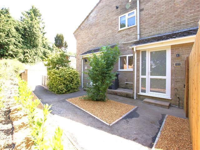 Laurel Close, Corfe Mullen, Wimborne, Dorset BH21, 2 bed flat to rent, £1,250 pcm | PrimeLocation