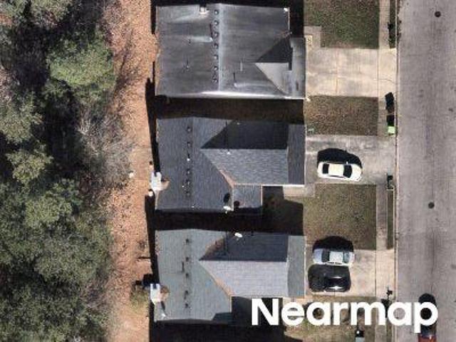 Laurel Creek Dr