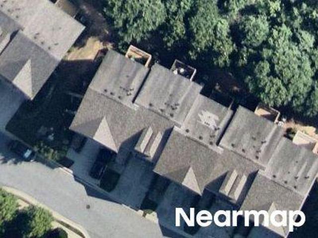 Laurel Crest Dr