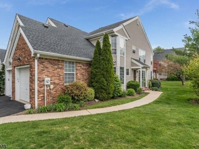 Laurel Ct, Readington Twp, Condo For Sale