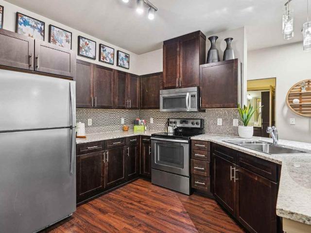 Laurel at Lake Highlands 1 Bedroom Apartment for Rent at 6808 Skillman St, Dallas, TX 75231