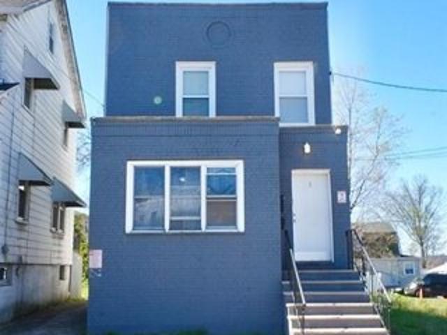 Laurel Ave, Maplewood, Home For Sale