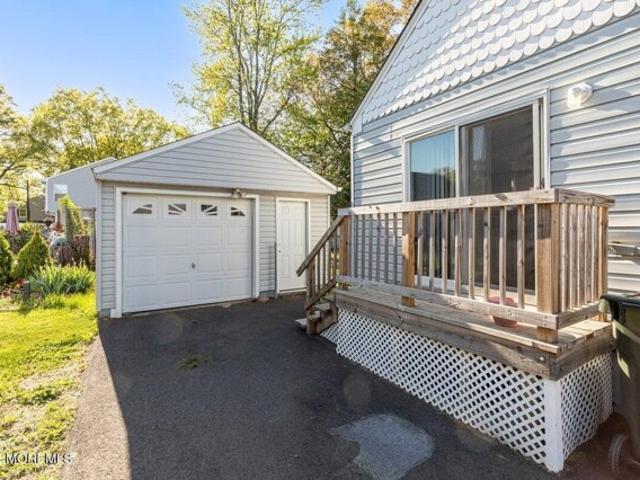 Laurel Ave, Hazlet, Home For Sale