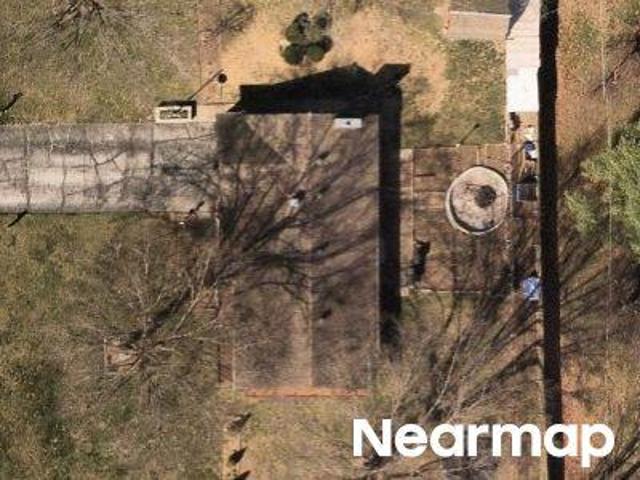 Laurel Dr