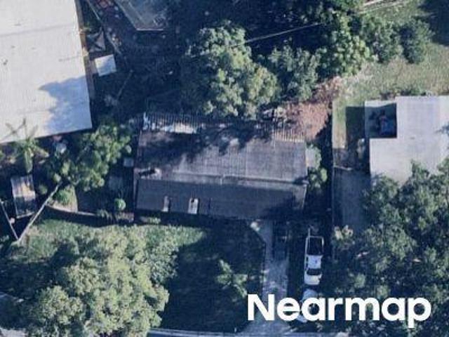 Laurel Dr