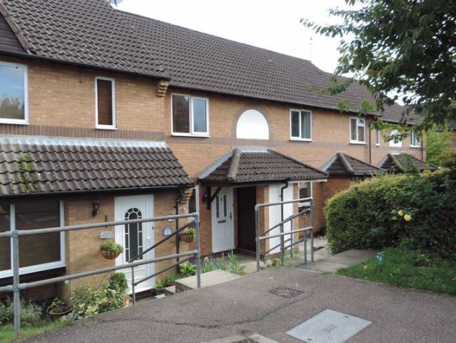 Laurel Fields, Potters Bar EN6, 2 bed terraced house to rent, £1,700 pcm | PrimeLocation